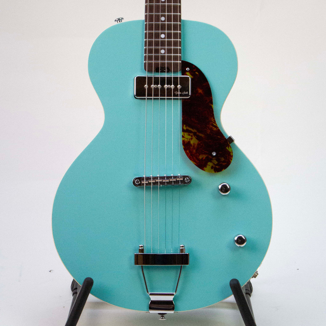 Gordon Smith Guitars | Regent Sounds Online Guitar Shop